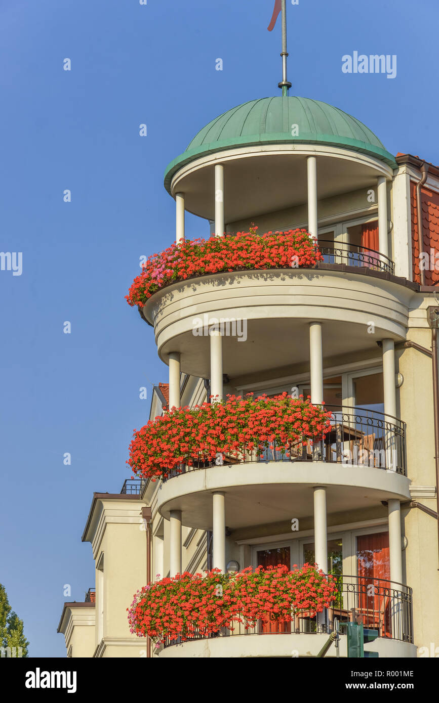 New building, balconies, geraniums, Müllerstrasse, Wedding, middle ...