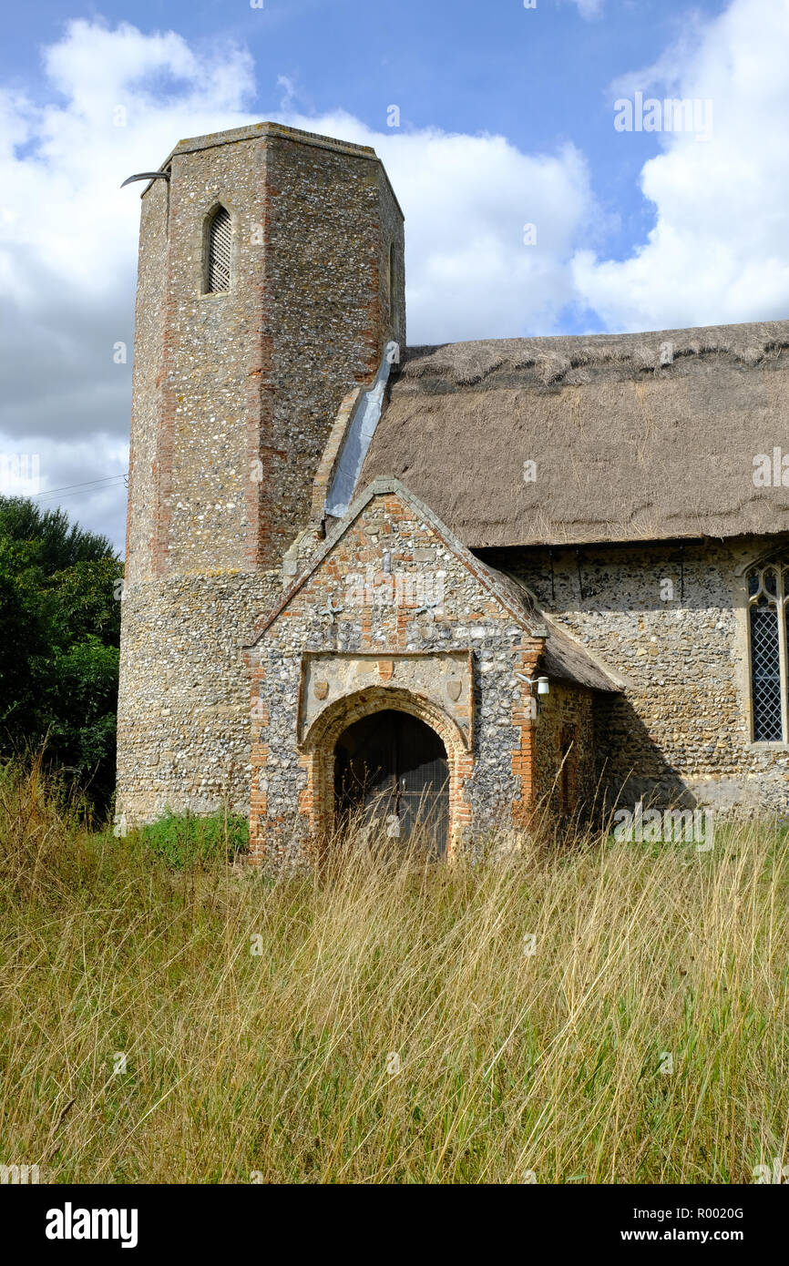 Historic norfolk church hi-res stock photography and images - Alamy