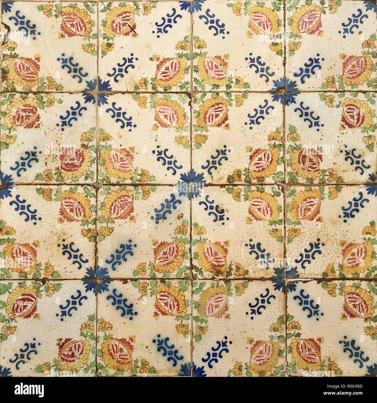 Tile pattern, detail of a tiled building facade, Lisbon, Portugal Stock ...