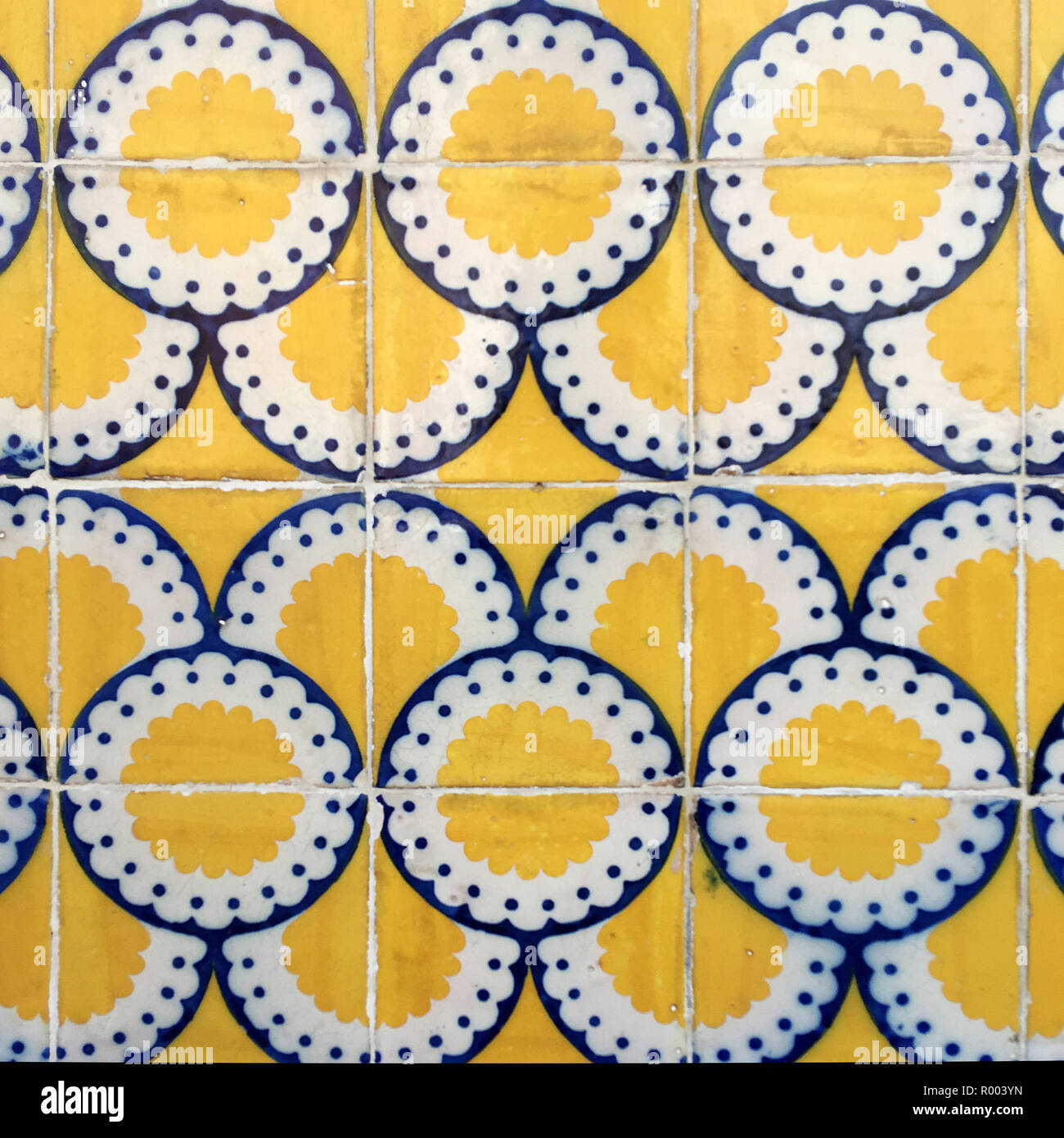 Tile pattern lisbon hi-res stock photography and images - Alamy