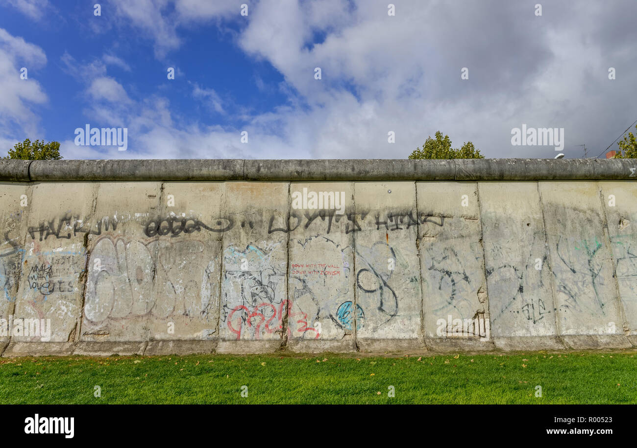 Memorial Berlin Wall, Bernauer street, middle, Berlin, Germany ...