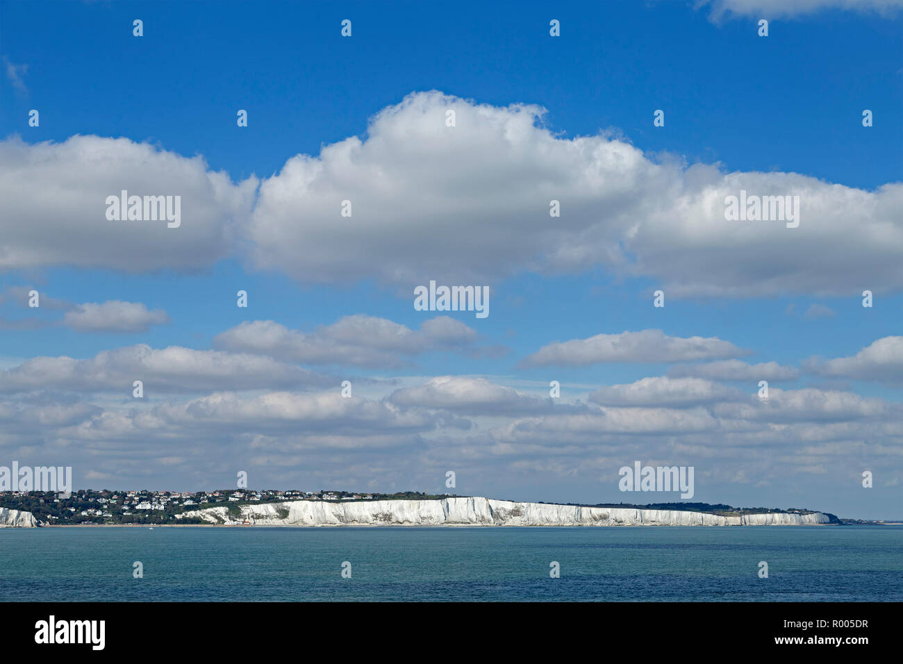 White cliffs of dover england hi-res stock photography and images - Alamy