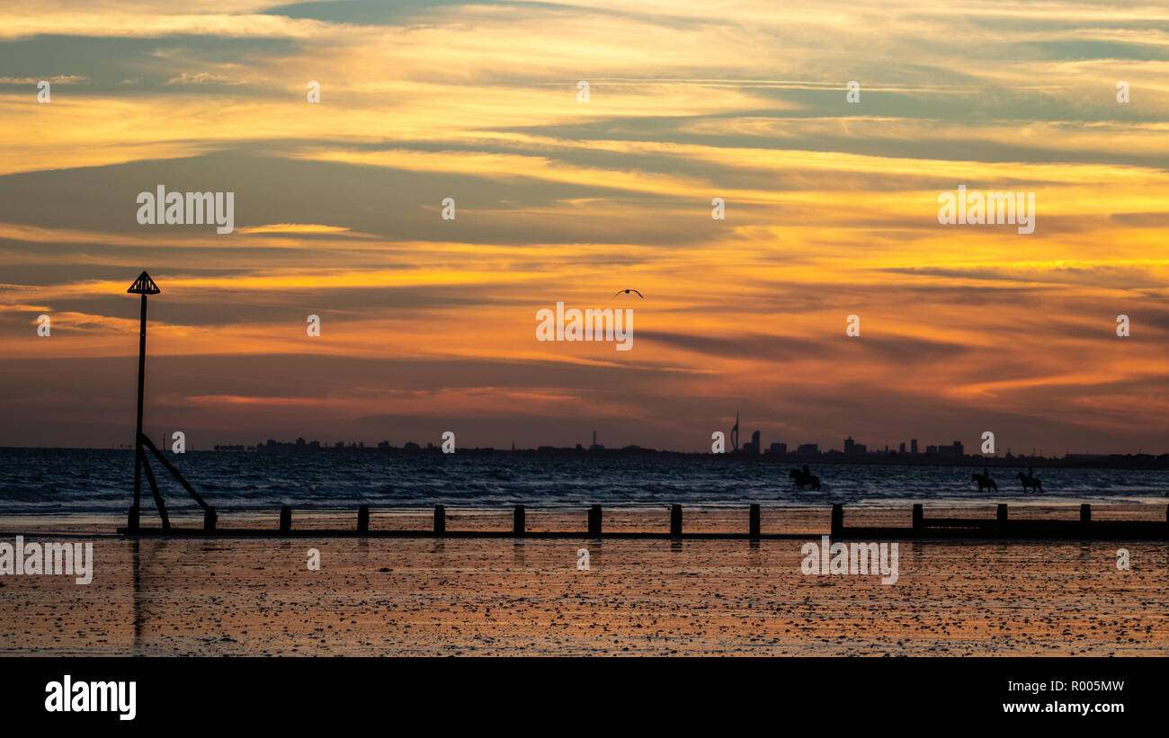 Beach groynes hi-res stock photography and images - Alamy