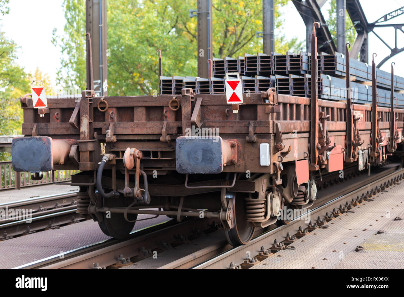 Loadings hi-res stock photography and images - Alamy