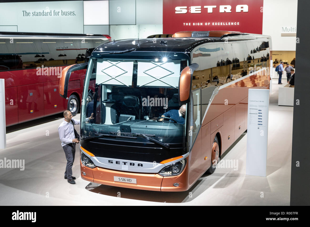 Bus setra hi-res stock photography and images - Alamy