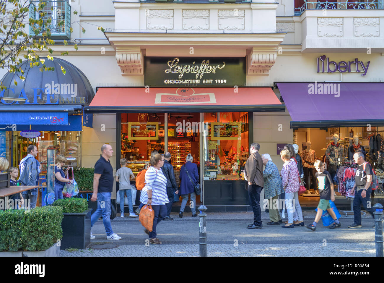 Berlin chocolate hi-res stock photography and images - Alamy