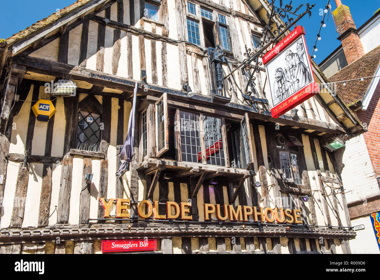 Ye Olde Pumphouse inn, George Street, Hastings, East Sussex, England Stock Photo - Alamy