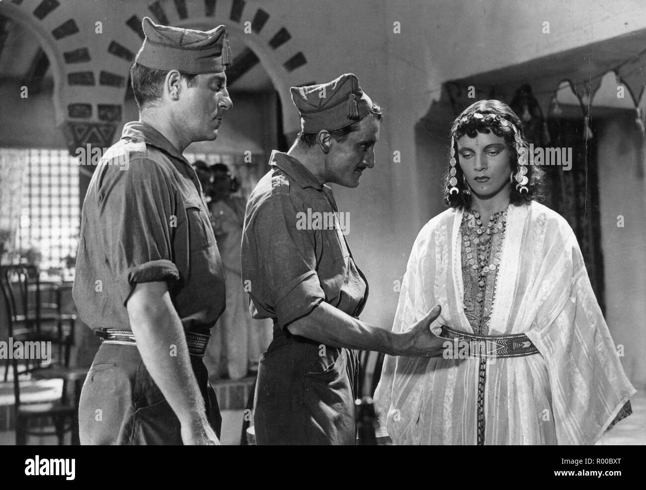 La Bandera Year : 1935 France Jean Gabin, Annabella, Robert Le Vigan ...