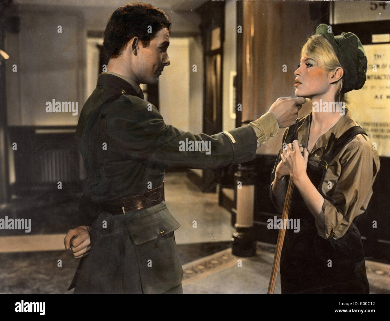 Babette s'en va en guerre hi-res stock photography and images - Alamy