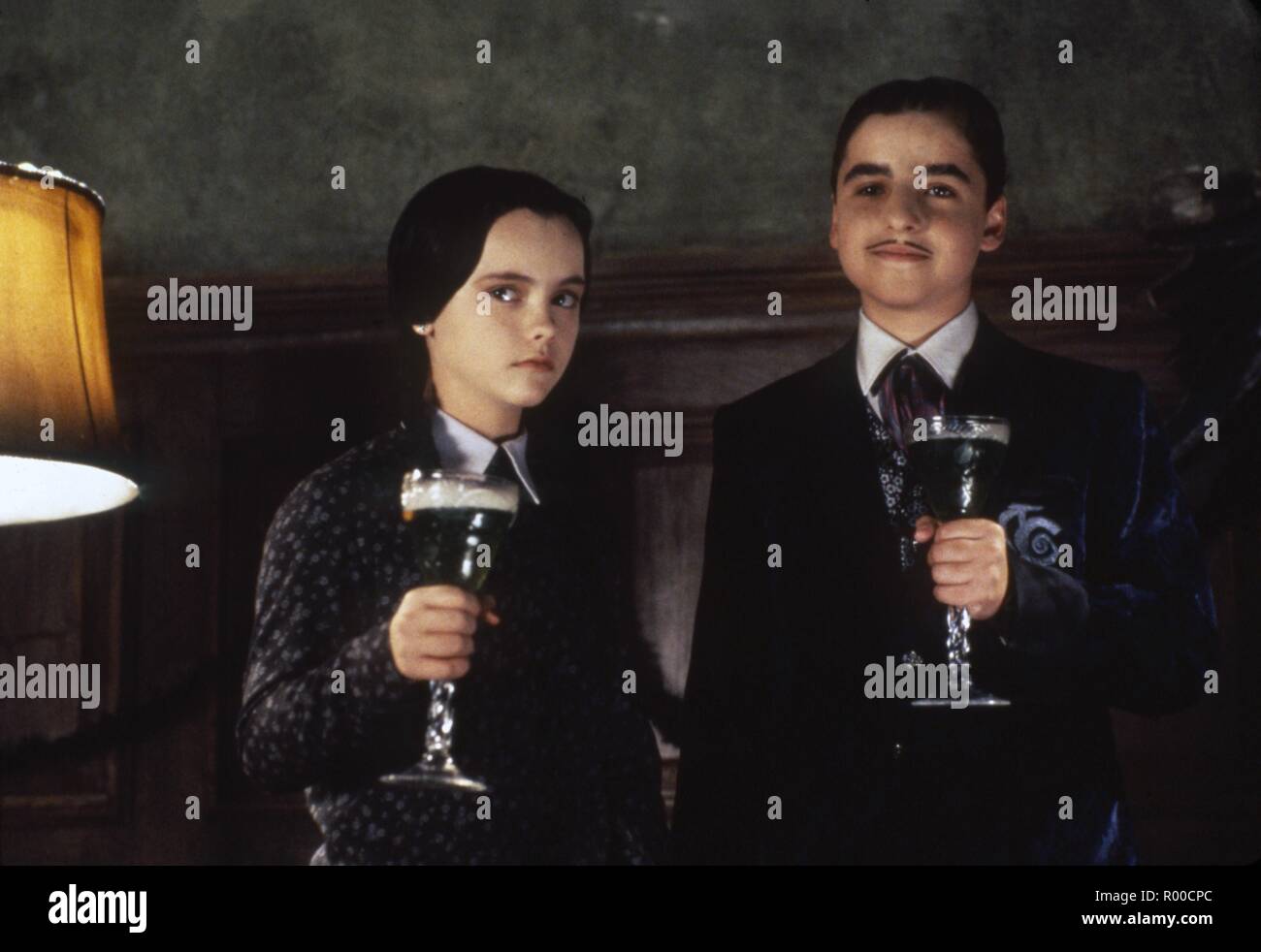 Addams Family Values Year : 1993 USA Director : Barry Sonnenfeld ...
