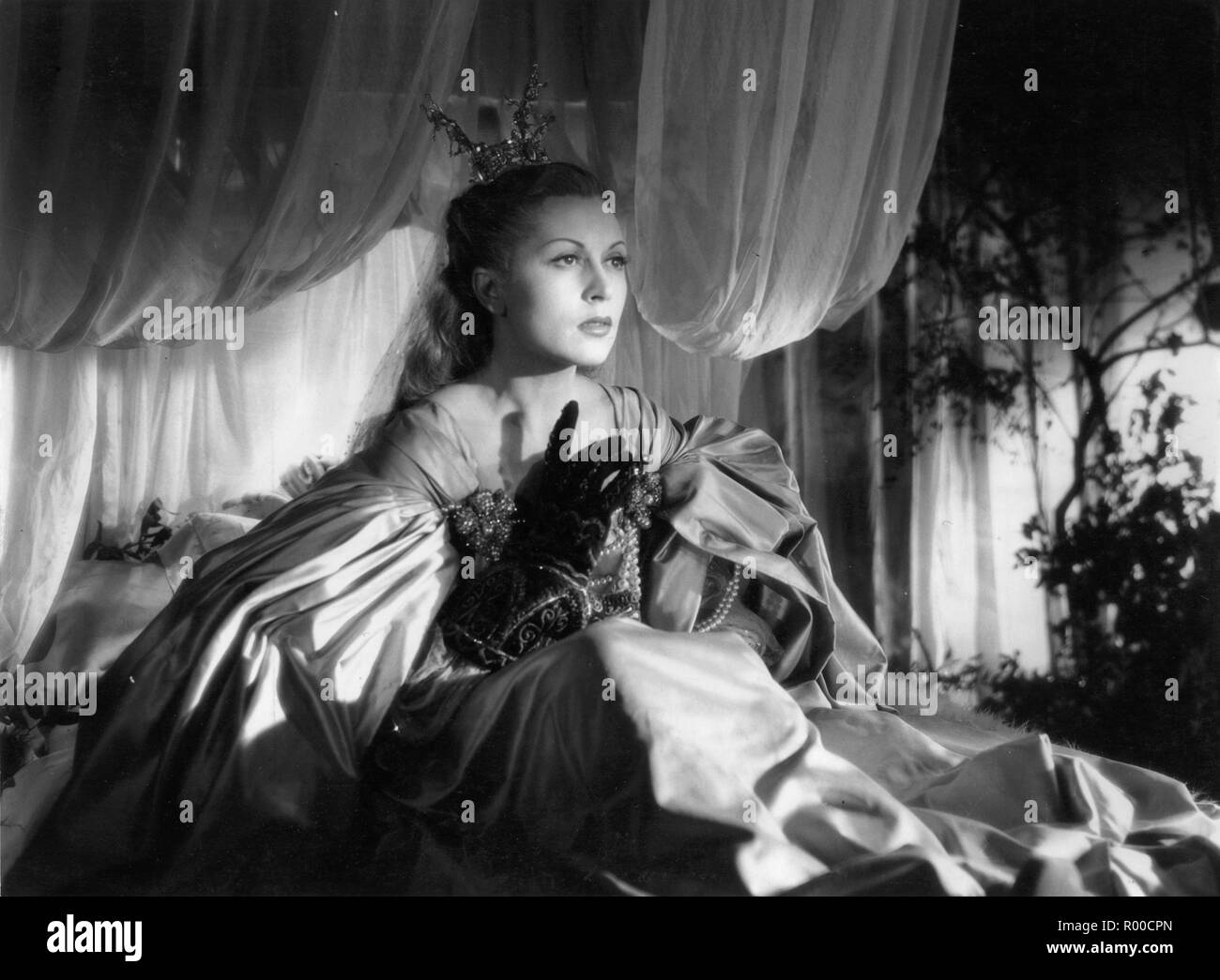 La Belle et la bete Beauty and the beast Year: 1946 France Director ...