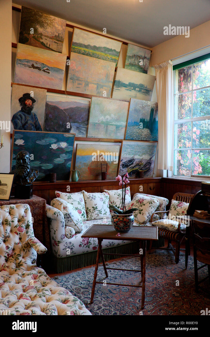 Monet paintings hi-res stock photography and images - Alamy