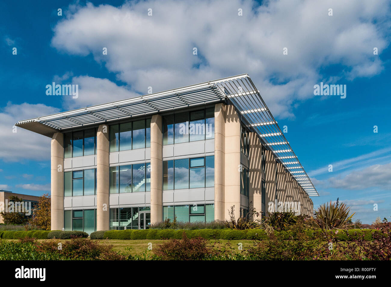 The oxford science park hi-res stock photography and images - Alamy