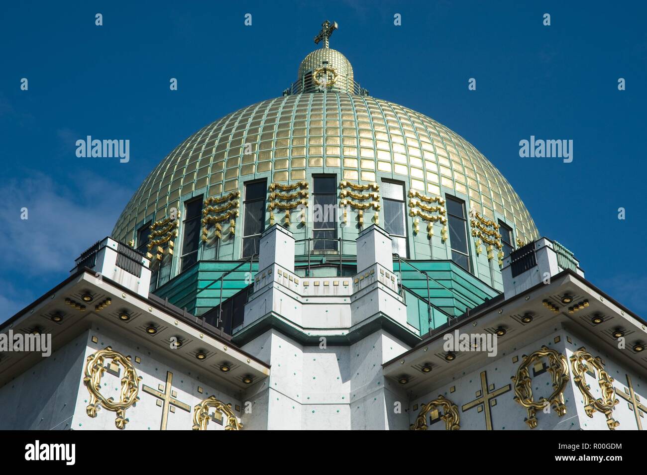Wien, Kirche am Steinhof (auch Kirche zum Heiligen Leopold) von Otto ...