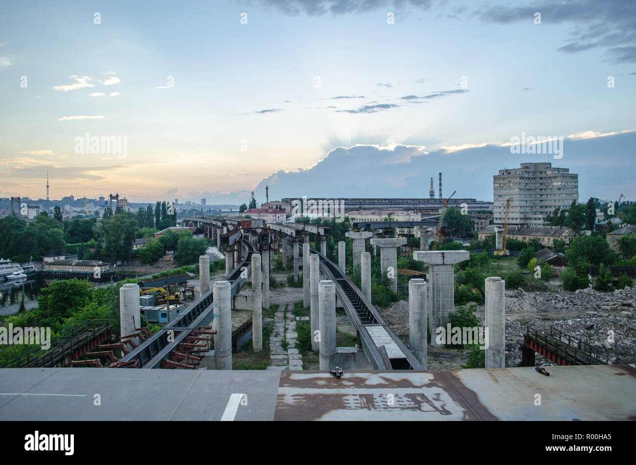 Unfinished bridge. Abandoned industrial metal ruins Stock Photo - Alamy