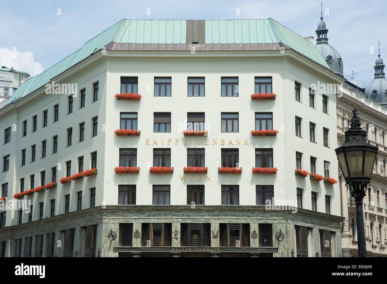 Wien, Michaelerplatz, Loos-Haus - Vienna, Michaelerplatz, House by ...