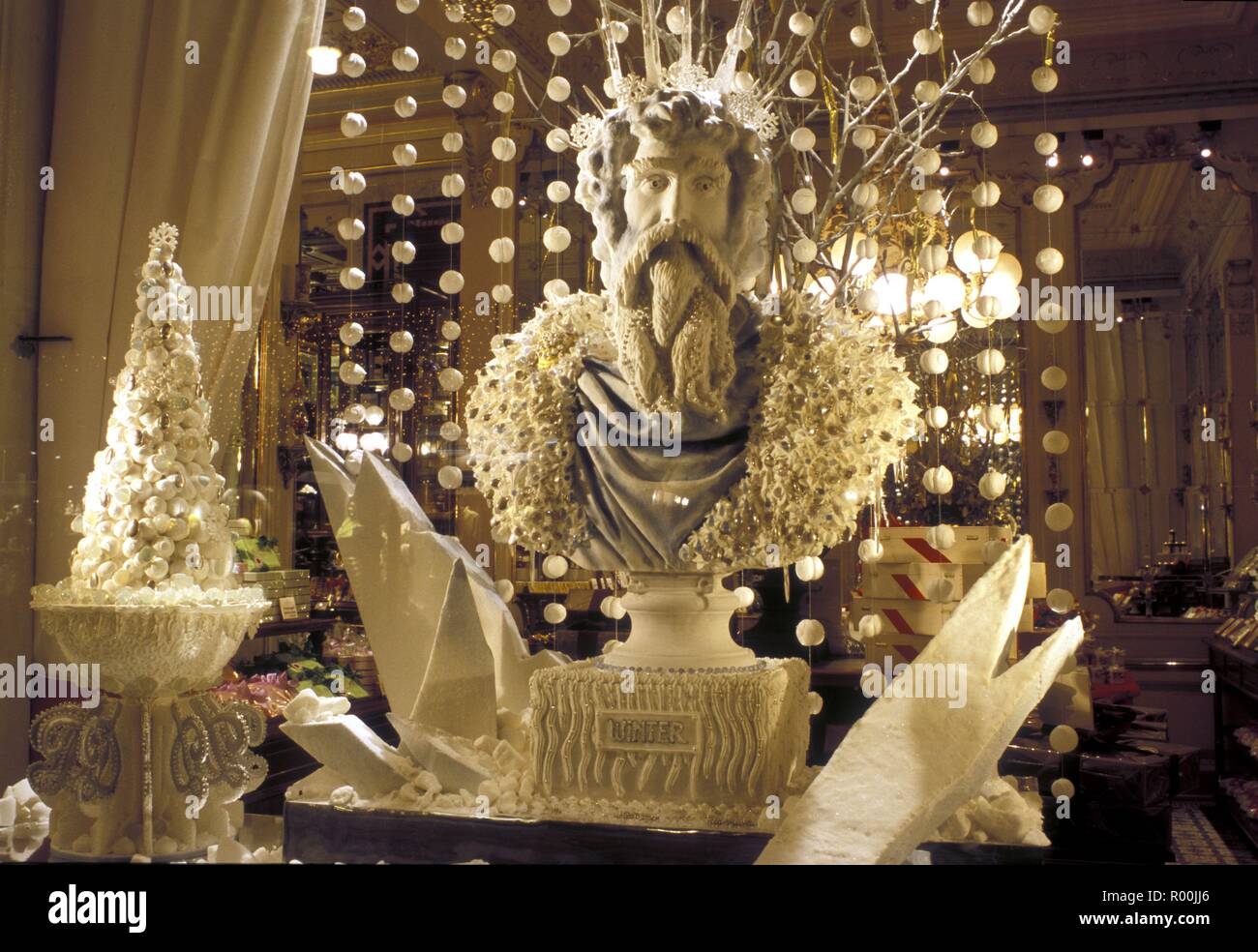 Wien, Kaffeehaus, Cafe Demel - Vienna, Cafe Demel Stock Photo - Alamy