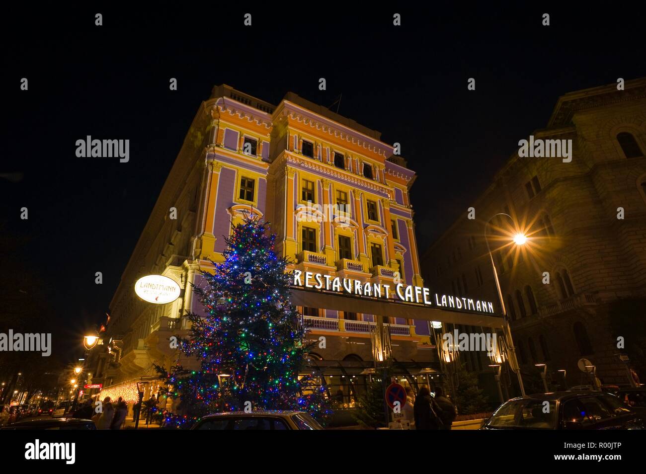 Wien cafe landtmann vienna cafe hi-res stock photography and images - Alamy