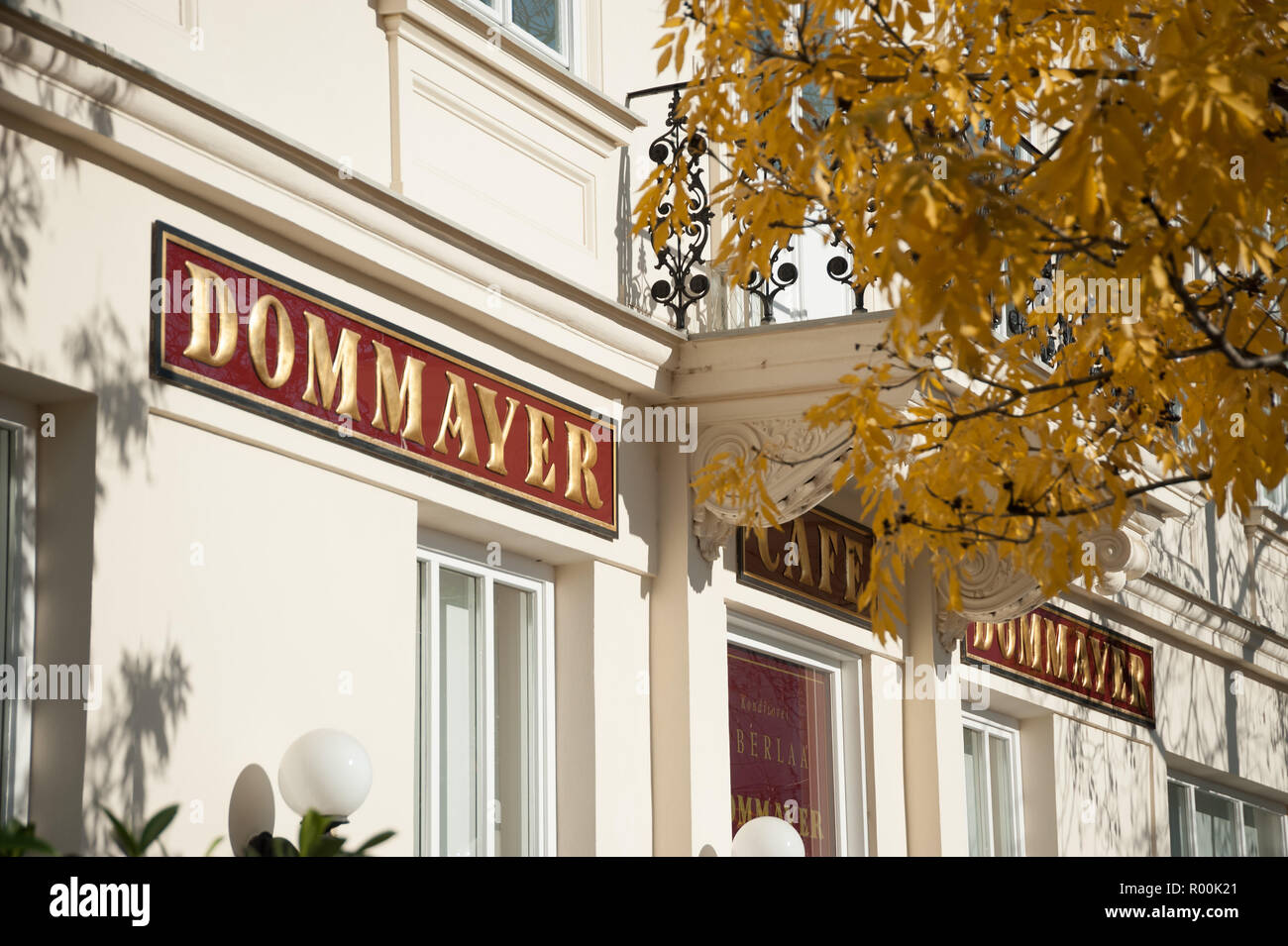 Wien, Hietzing, Cafe Dommayer Stock Photo - Alamy