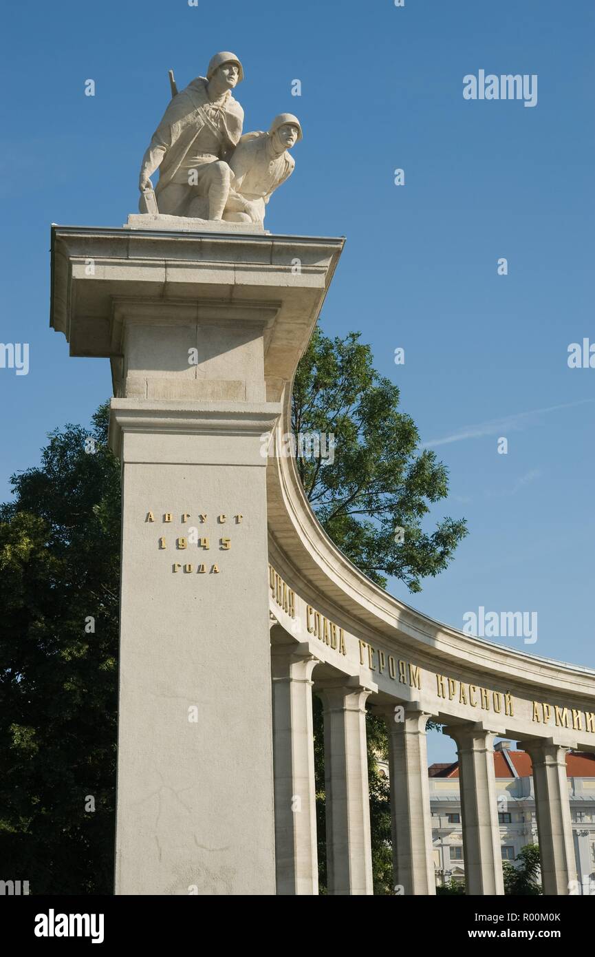 Wien, Heldendenkmal der Roten Armee am Schwarzenbergplatz - Vienna ...