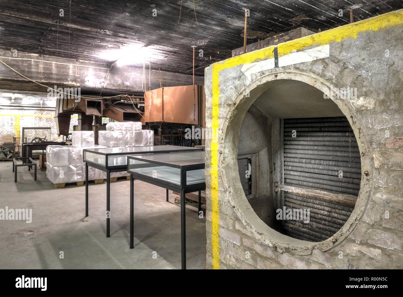 Weltkrieg flak tower hi-res stock photography and images - Alamy