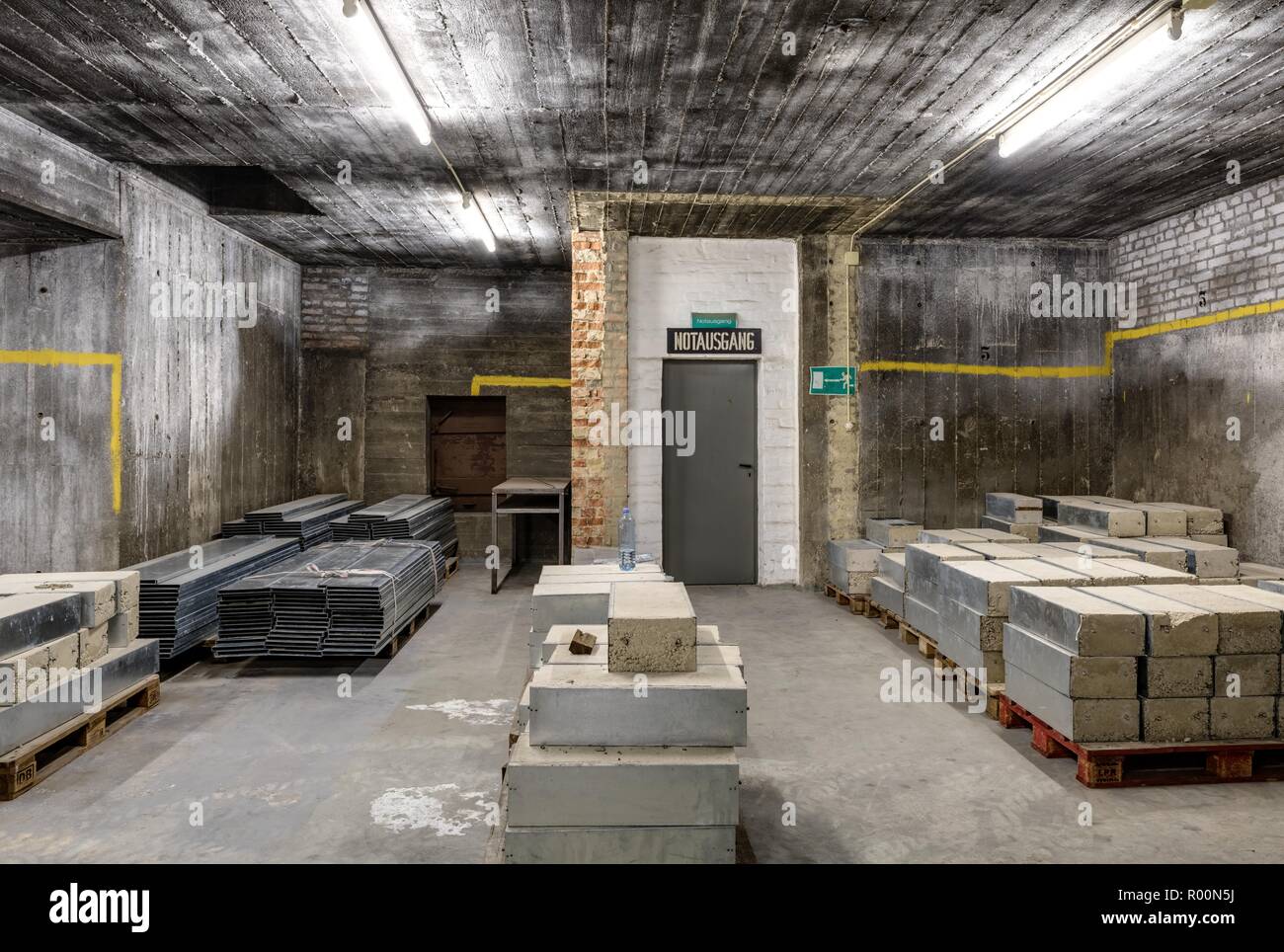 Weltkrieg flak tower hi-res stock photography and images - Alamy