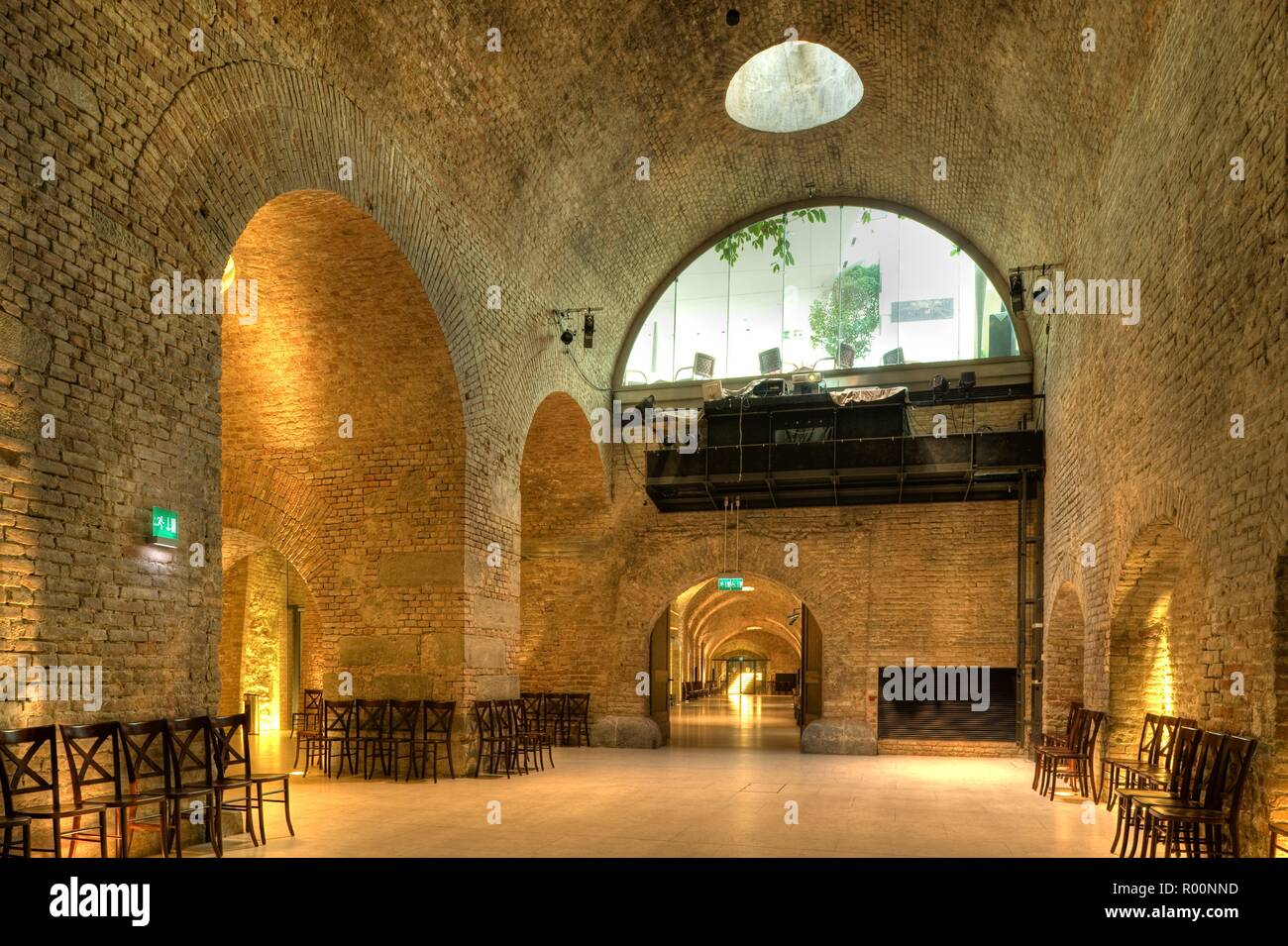 Wien, Hotel Palais Coburg, Kasematten Stock Photo - Alamy