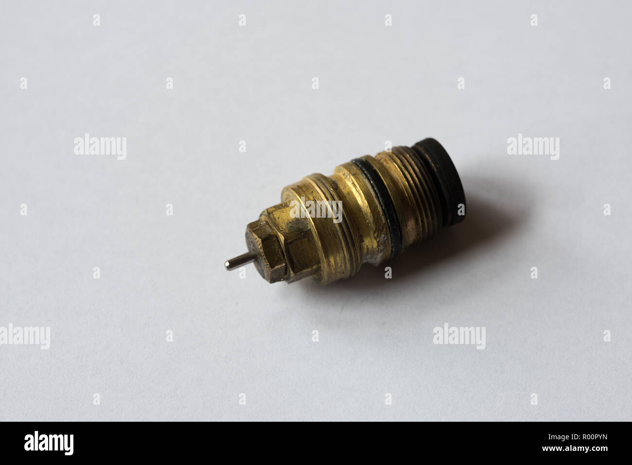 Valve insert radiator hi-res stock photography and images - Alamy