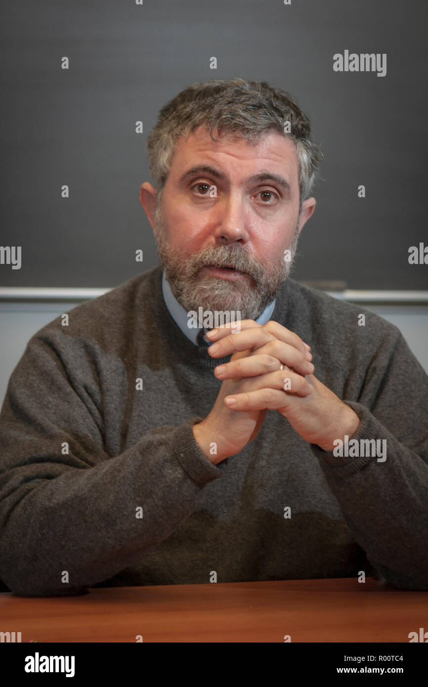 Nytimes hi-res stock photography and images - Alamy