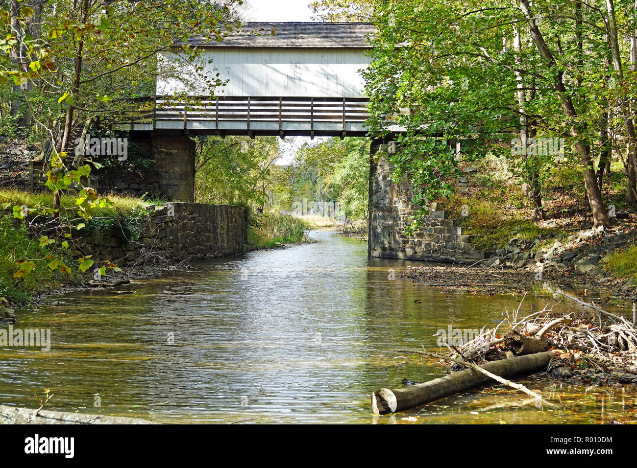 Recreational bridge hi-res stock photography and images - Alamy