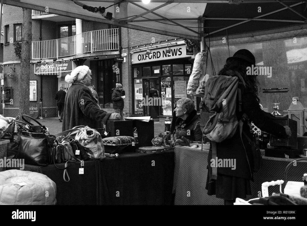 Moving stall hi-res stock photography and images - Alamy