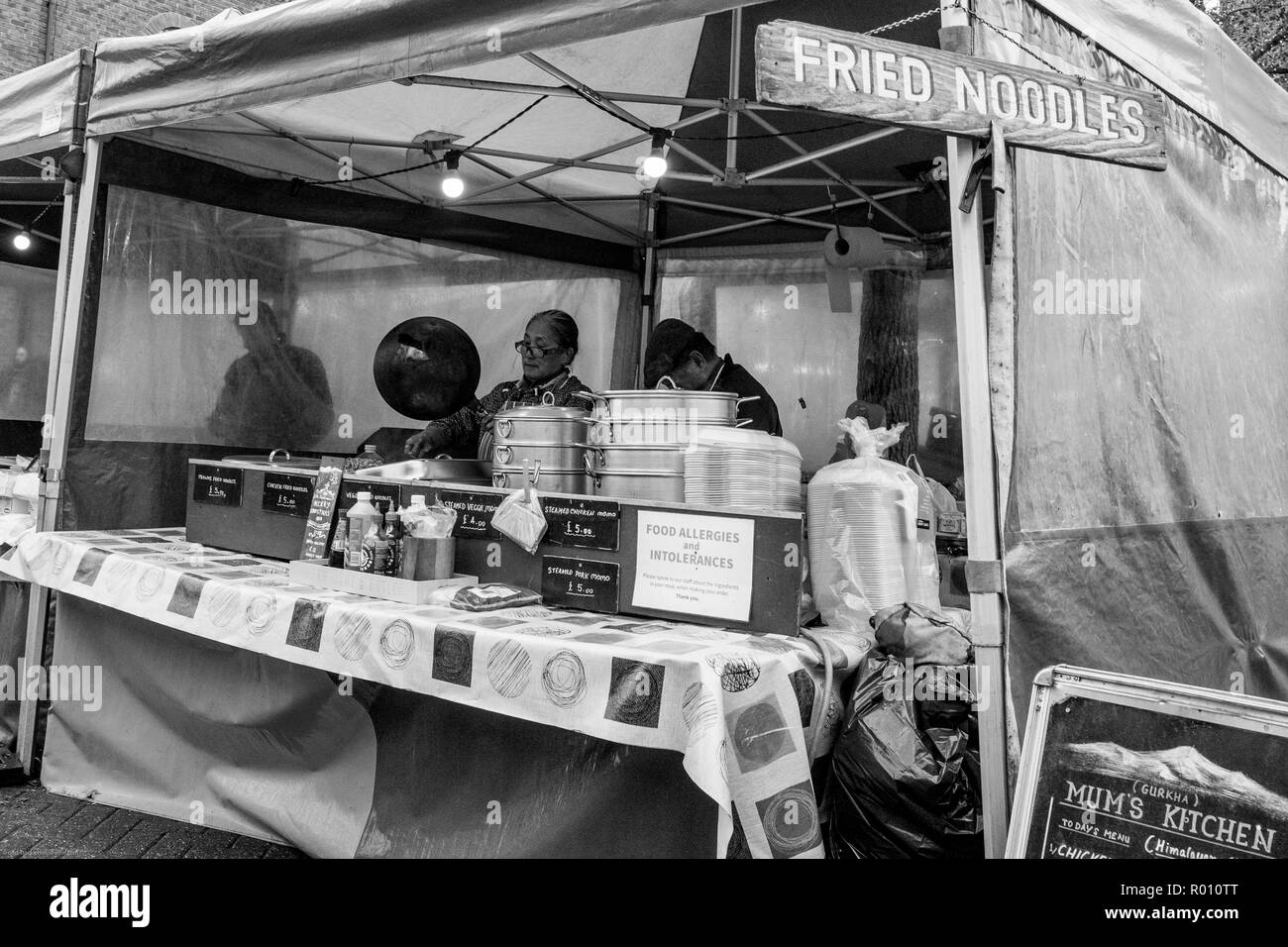 One of many selling meals fried noodles hi-res stock photography and ...