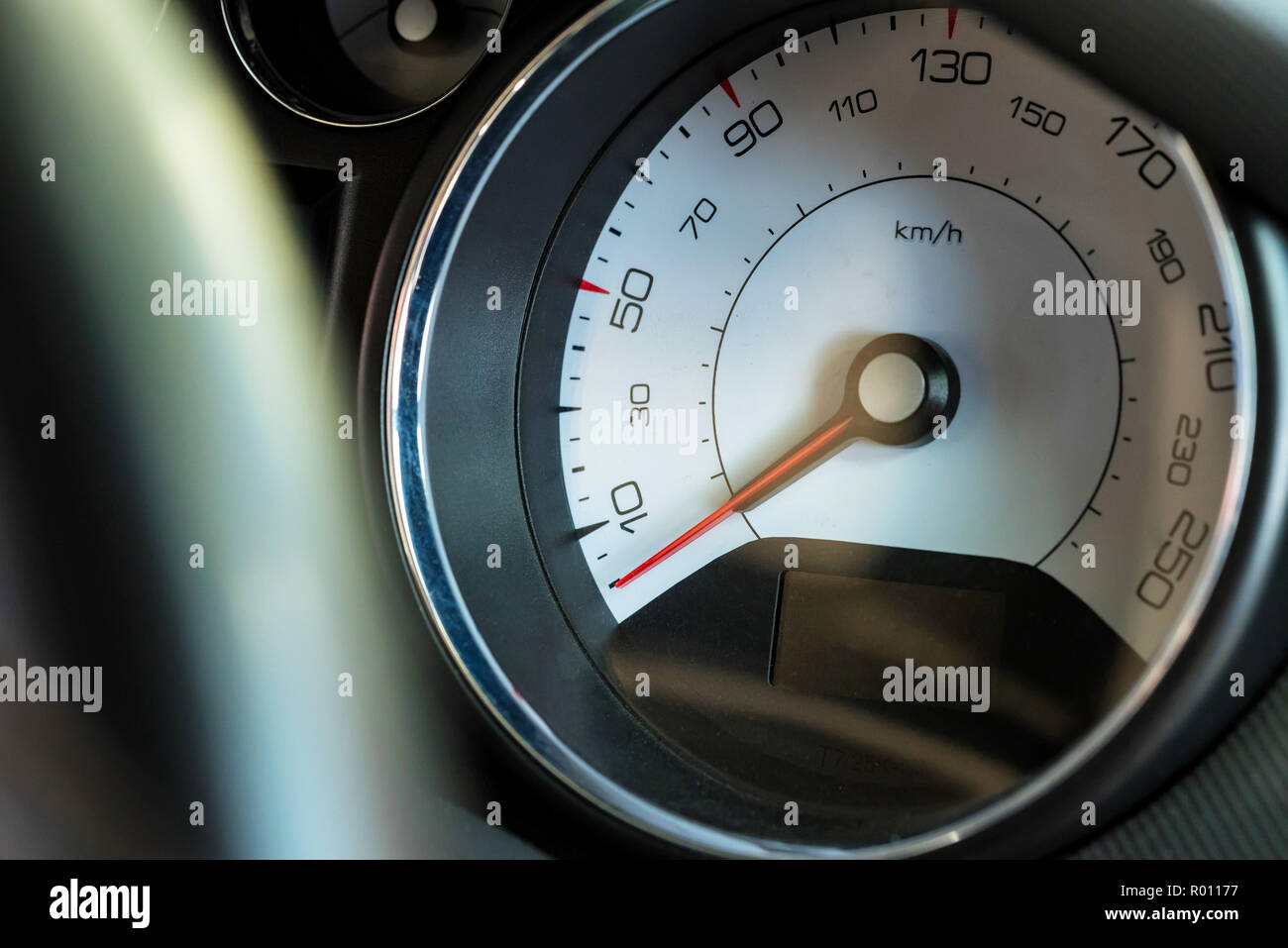 Close up image of a modern car speedometer Stock Photo - Alamy