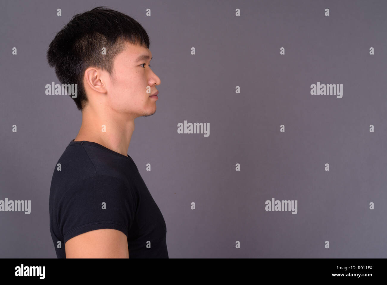 Chinese man profile hi-res stock photography and images - Alamy