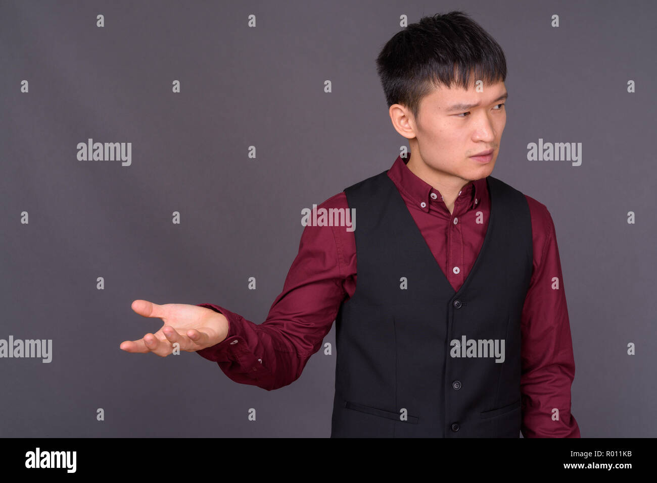 Chinese hand gesture hi-res stock photography and images - Alamy