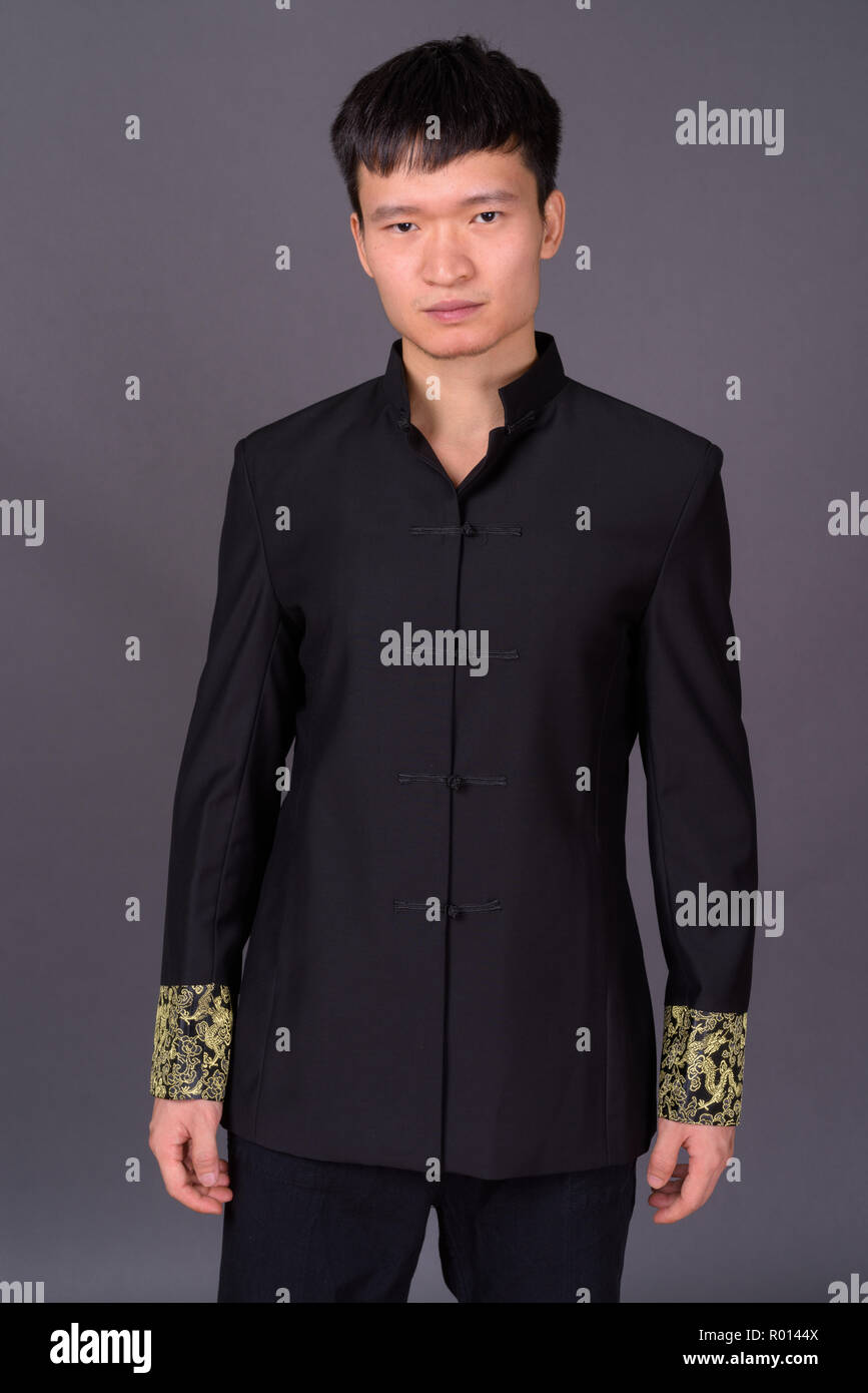 Chinese man hi-res stock photography and images - Alamy