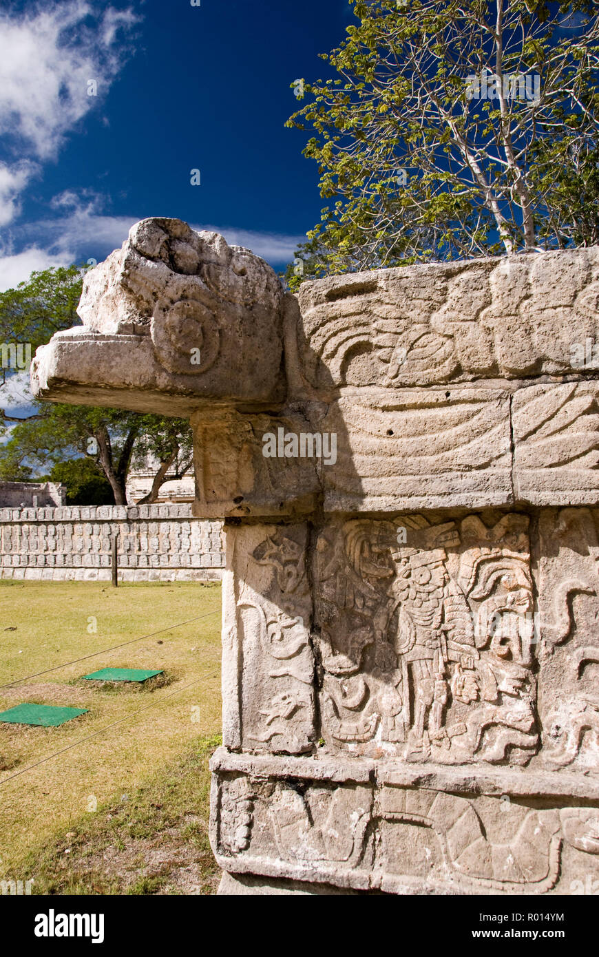 Chichen Itza Kukulkan Snake High Resolution Stock Photography and ...