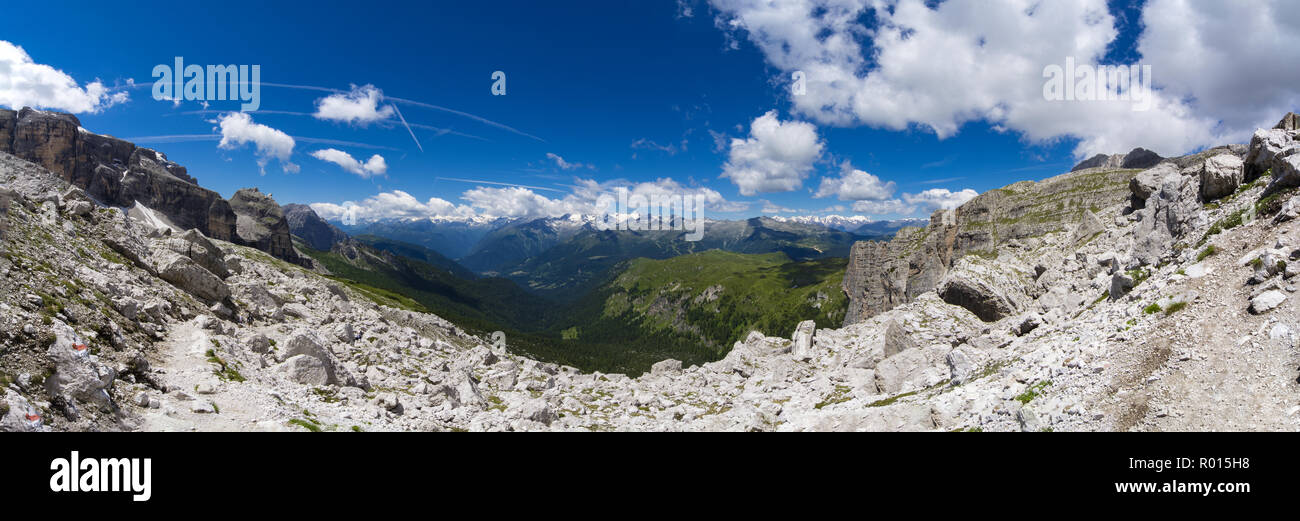 Val Rendena, Italy , a view from Tuckett mountain path Stock Photo - Alamy