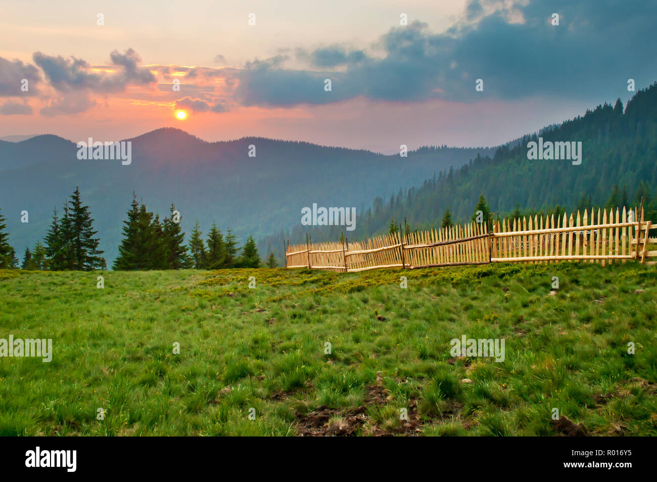 Evening sunset landscape diagonal slope hi-res stock photography and ...
