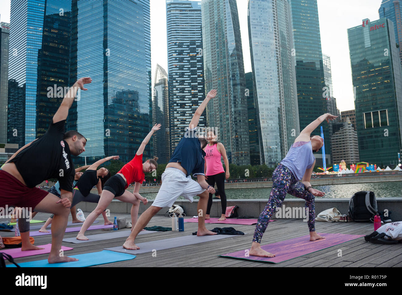 Banking class hi-res stock photography and images - Alamy