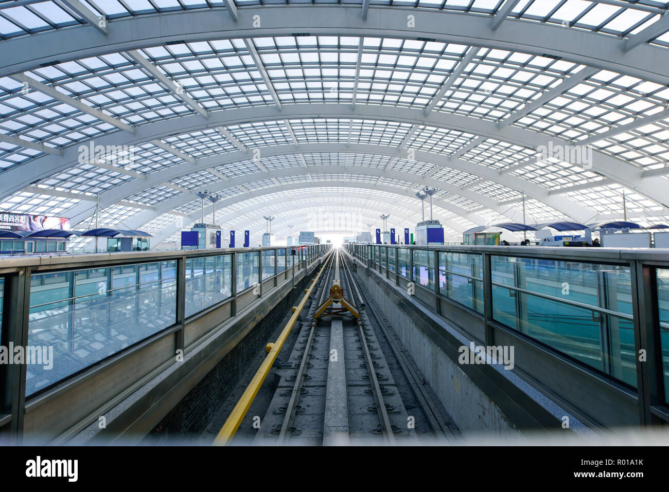 Airport train with ceiling hi-res stock photography and images - Alamy