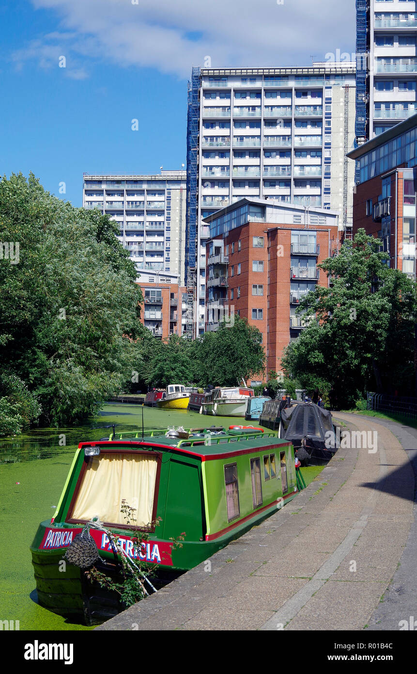 The grand union canal near the harrow road bridge hi-res stock ...