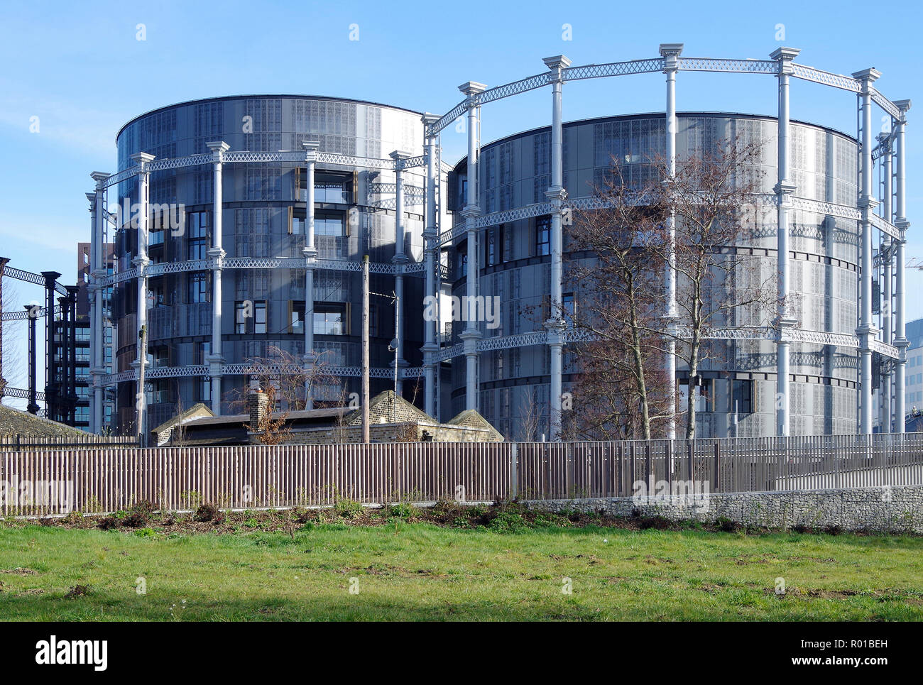 Cluster of three historic gas holders hi-res stock photography and ...