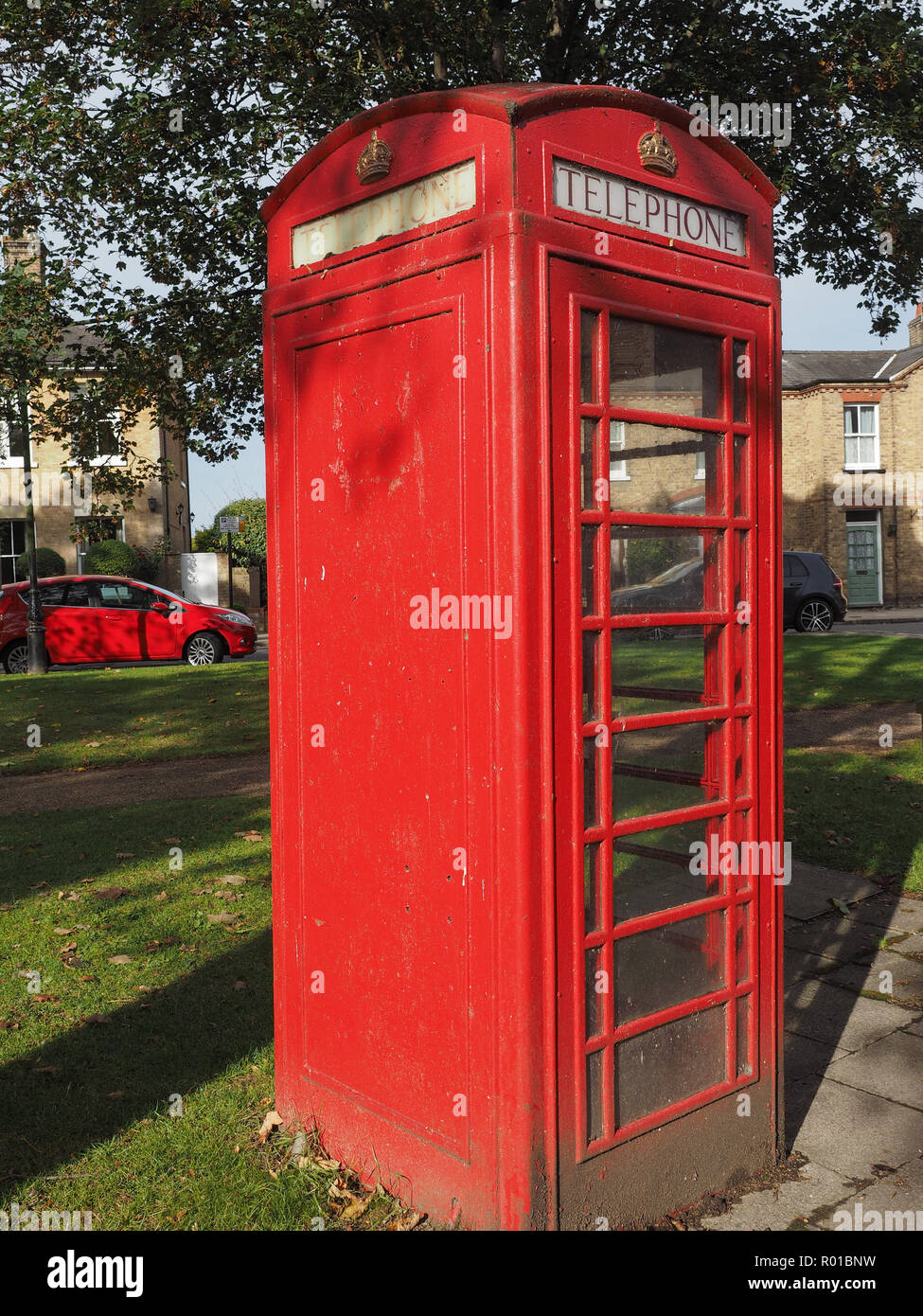 ELY, UK - CIRCA OCTOBER 2018: Traditional red telephone box Stock Photo ...