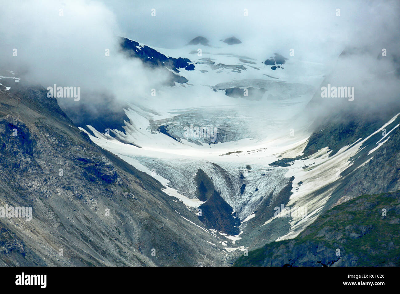 Alaska snow mountain Stock Photo - Alamy
