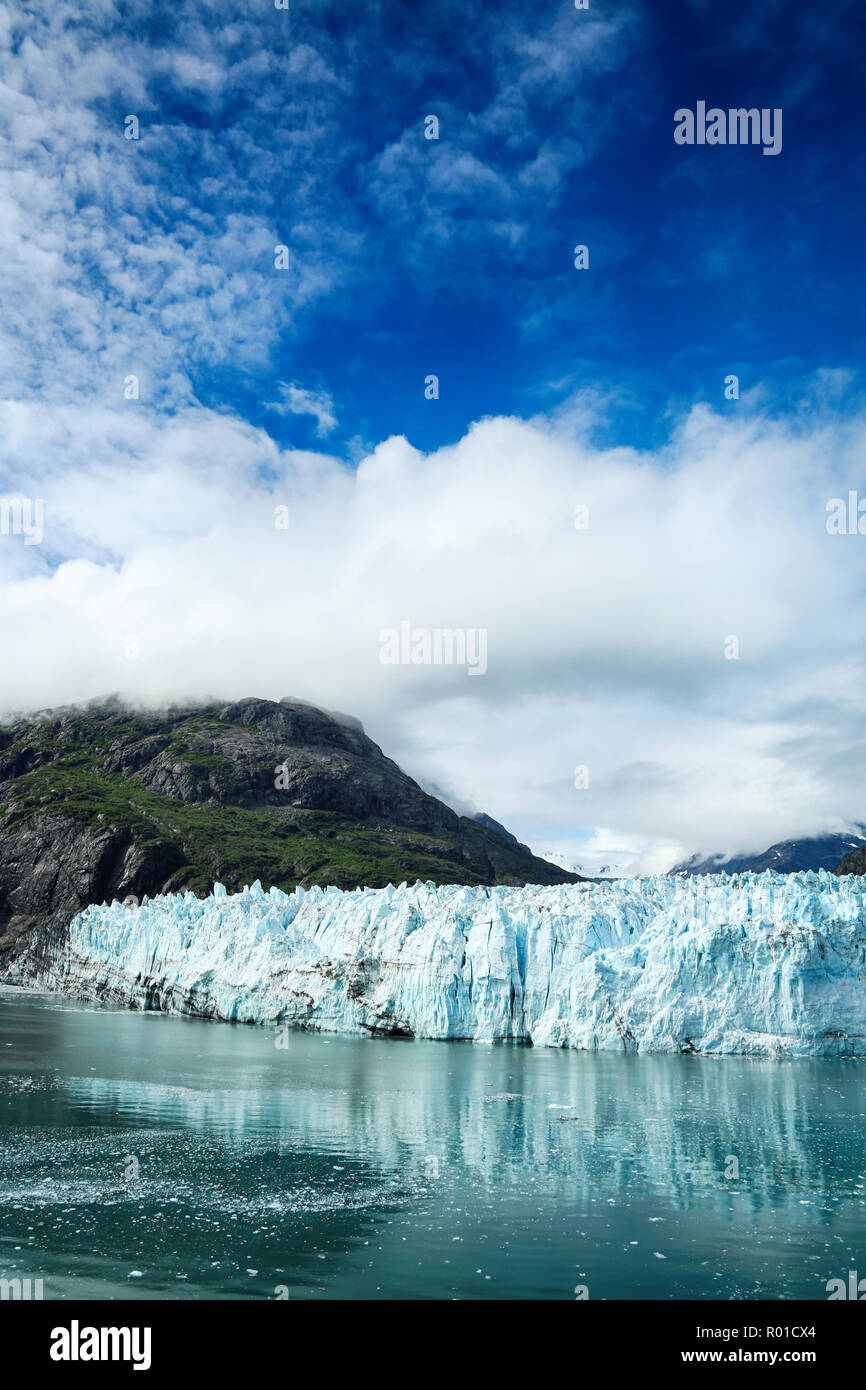 Resort de alaska hi-res stock photography and images - Alamy