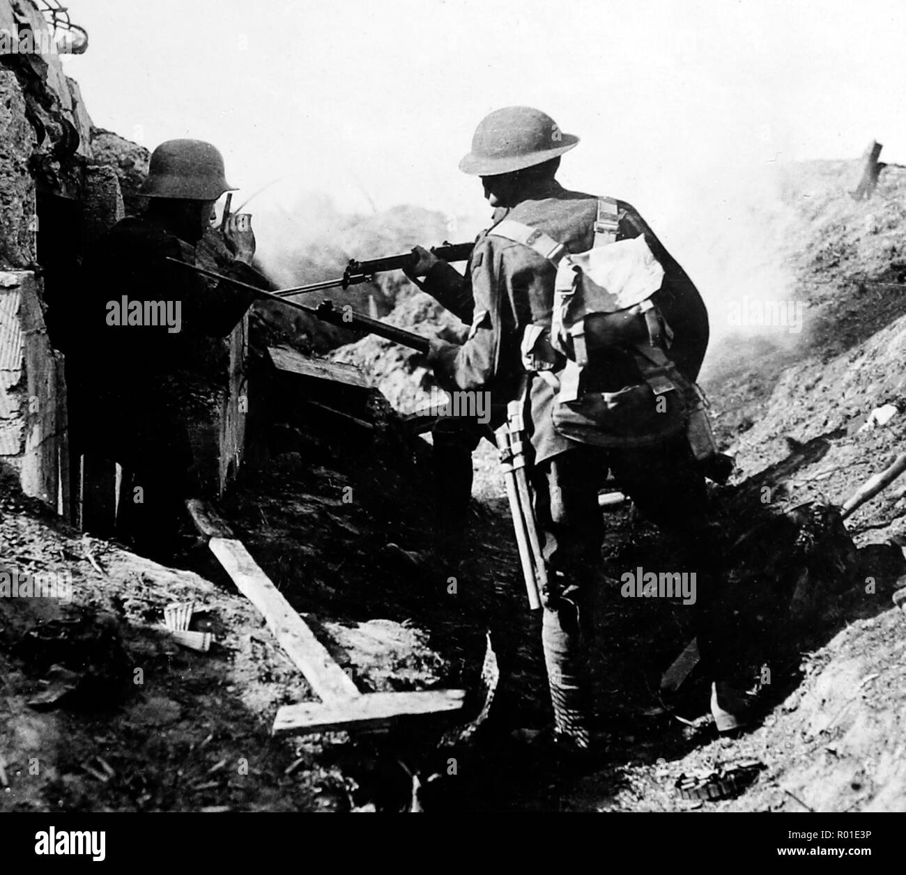 German machine gun ww1 hi-res stock photography and images - Alamy
