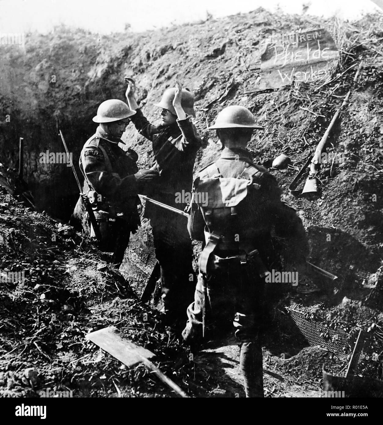 Ww1 world war trenches hi-res stock photography and images - Alamy