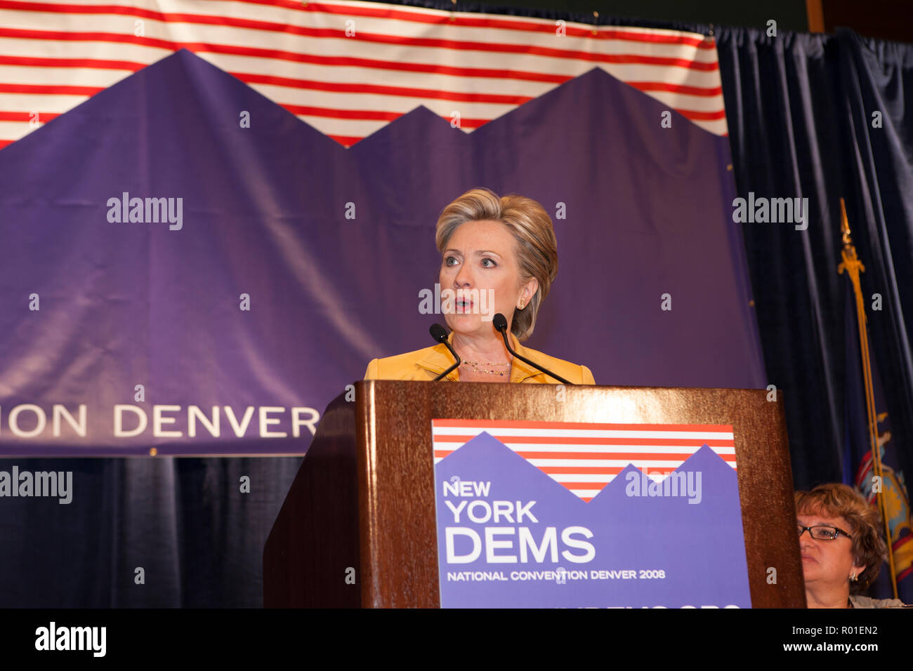 Dnc speaking convention hi-res stock photography and images - Alamy