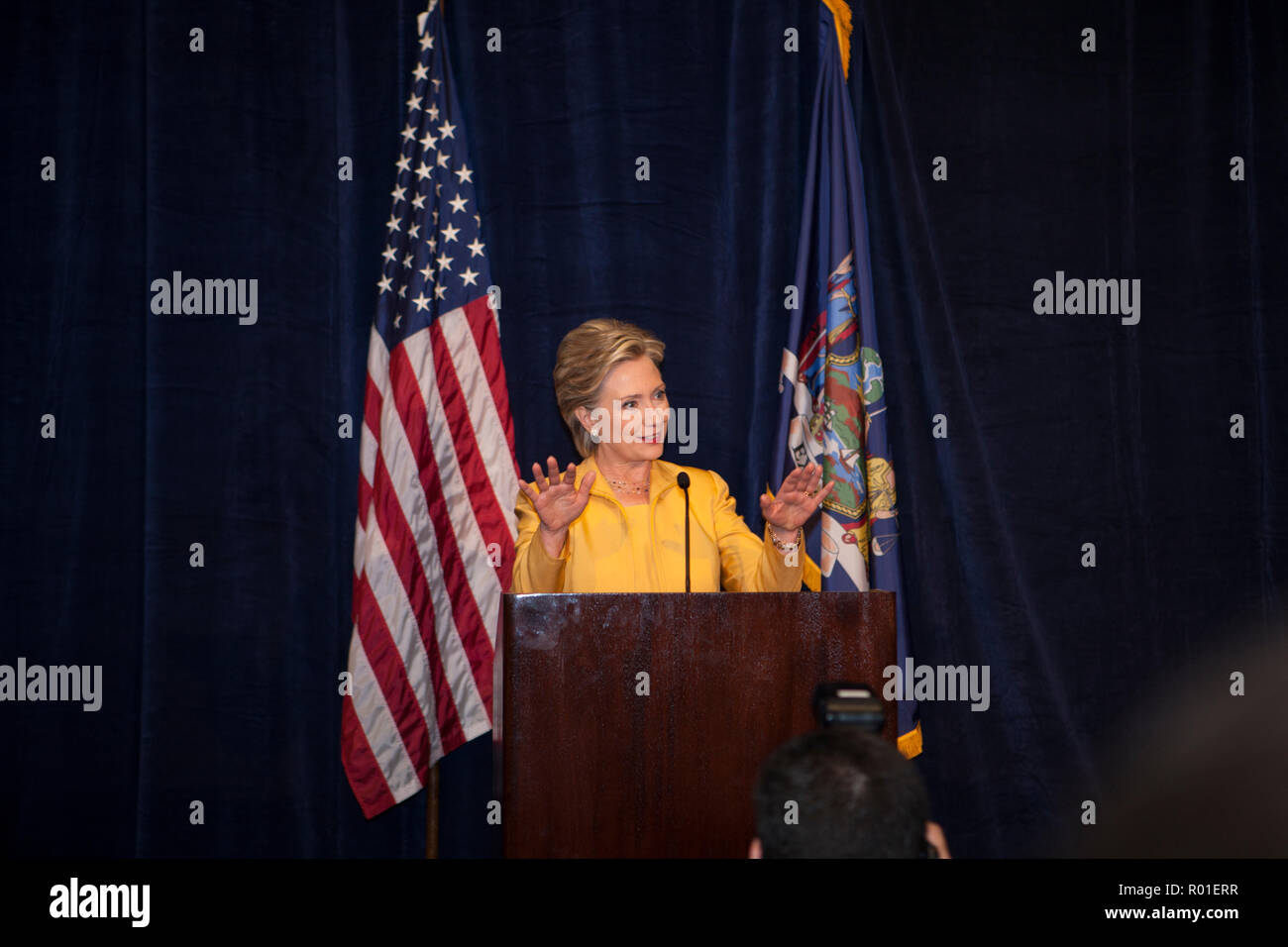 Dnc speaking convention hi-res stock photography and images - Alamy